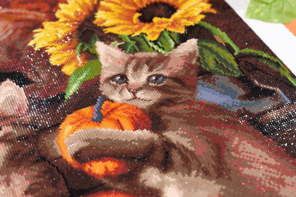 Autumn Kittens – Diamond Art Club